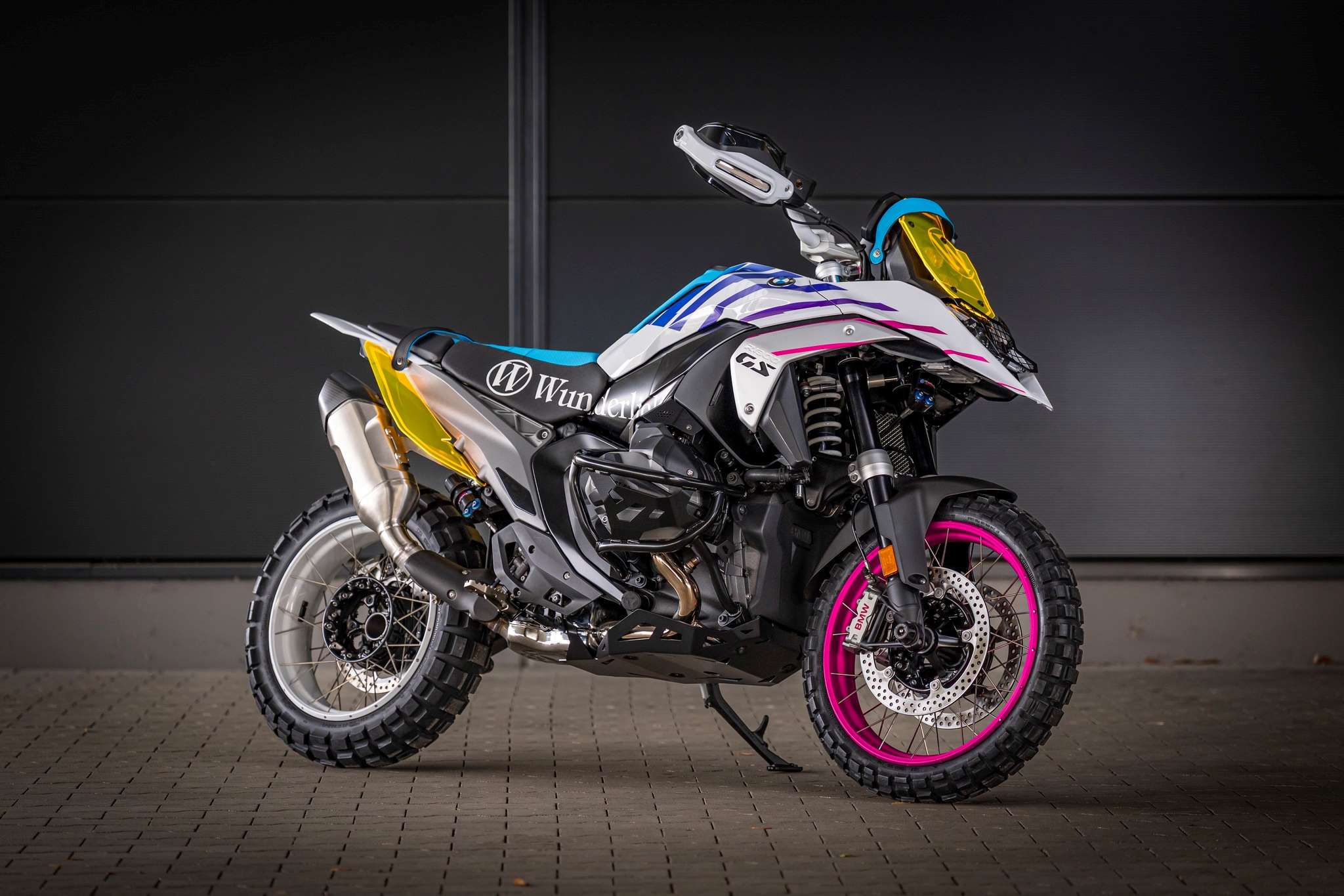 Konverze Enduro X-Edition pro BMW R 1300 GS | Radikální Offroadová ...